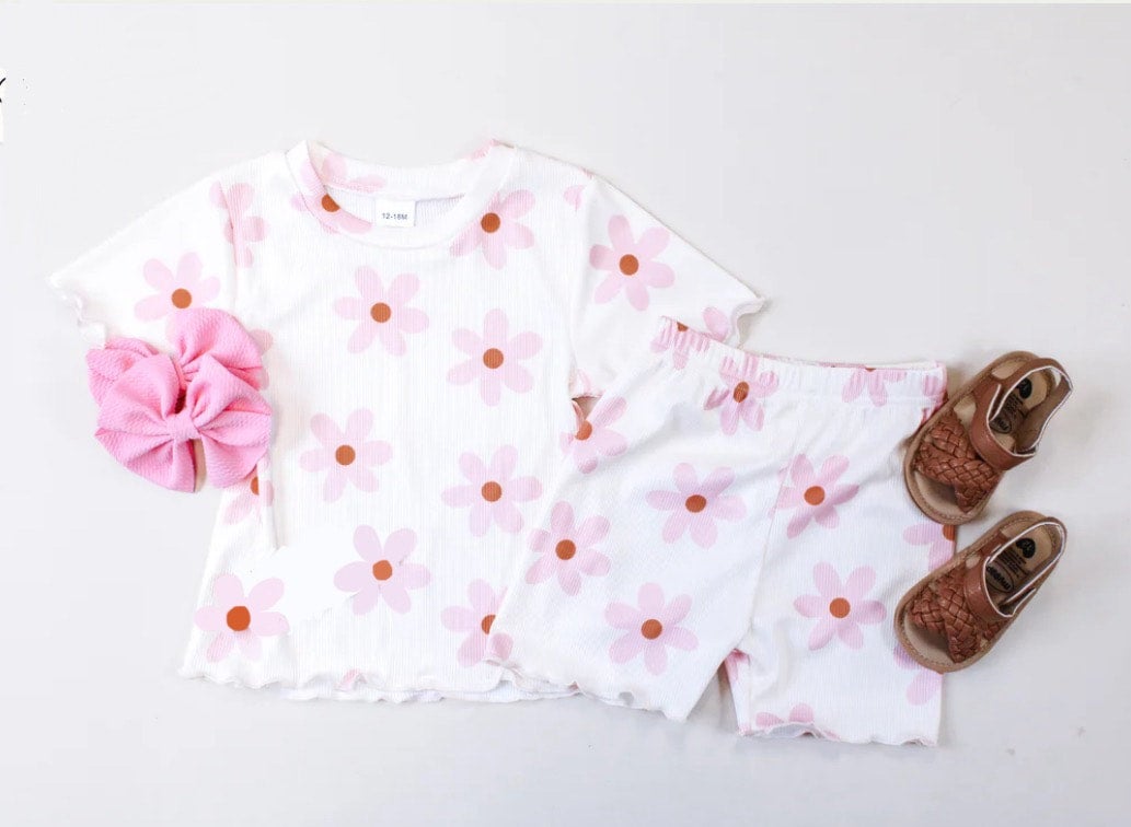 Girl's Audrey Flower Short Set | Love & a Dog